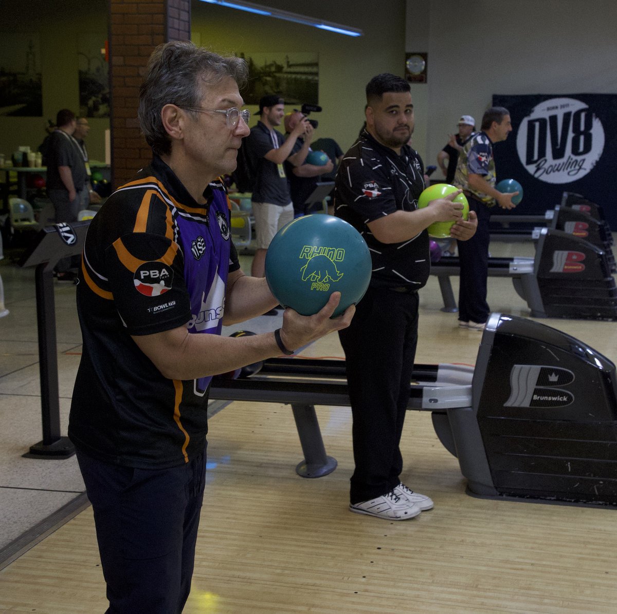 Mastering the Art of Hooking Your Bowling Ball – Lucky Bowler Pro Shop